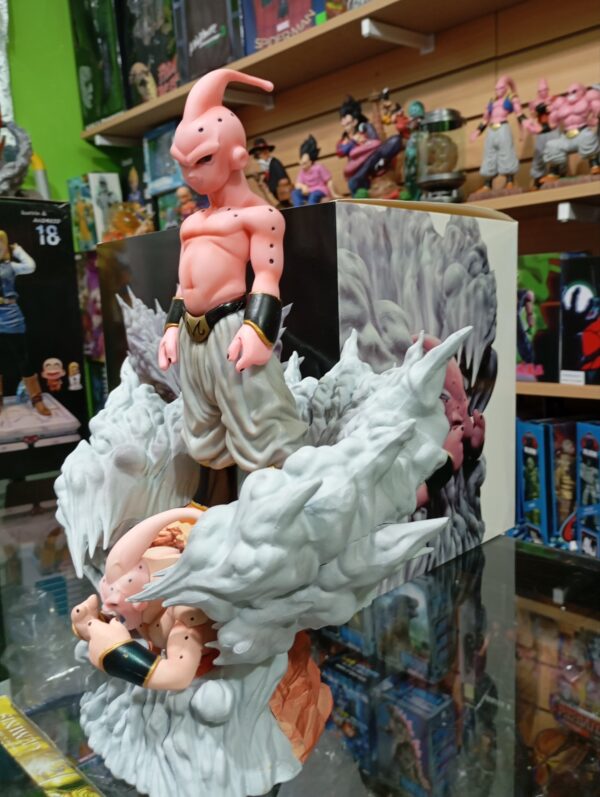Majin Boo Dragón Ball Z 290 Tamaño:29cm – Figuras del Norte